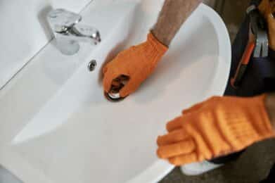 5 Signs You Need an Emergency Plumber in Gold Coast Right Away ...